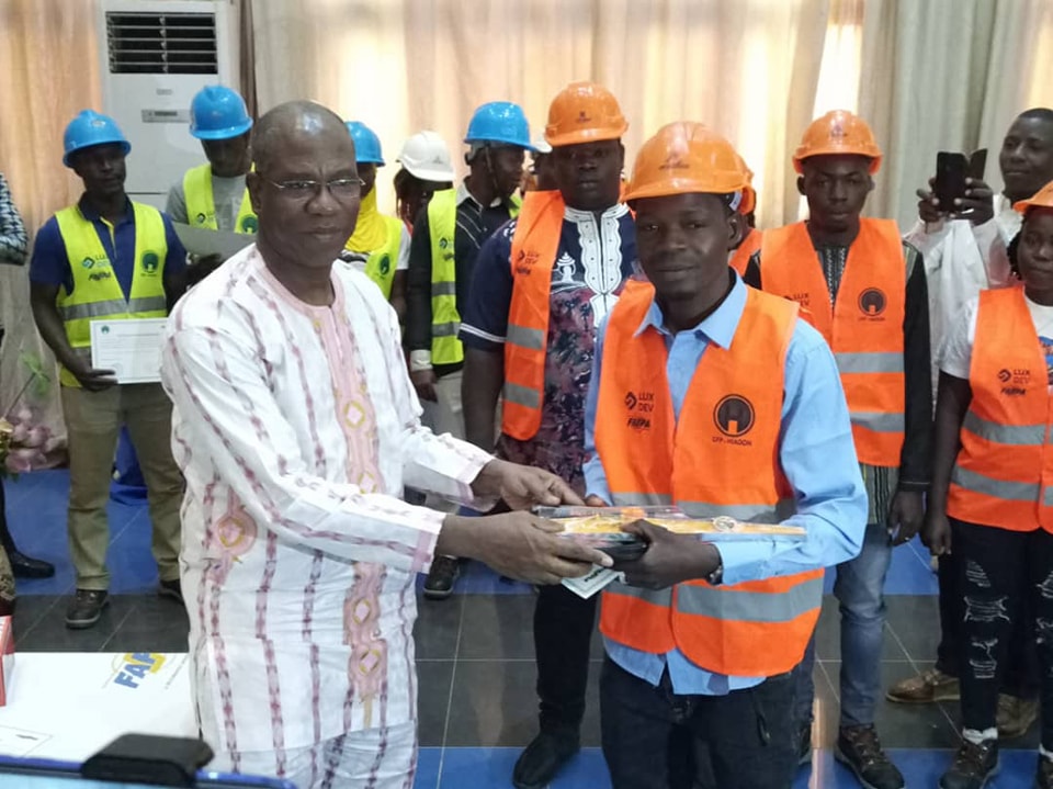 Fonds de financement du MSJE : plus de 15 milliards de crédits non ...